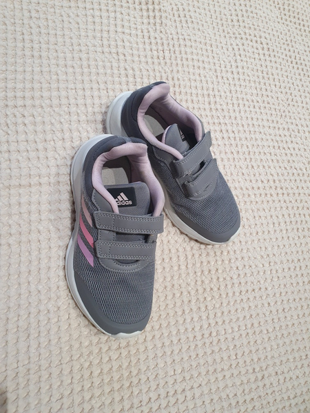 Кроссовки для девочки ADIDAS