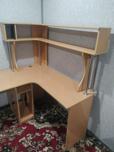 Kompyuter stoli kelishamiz
