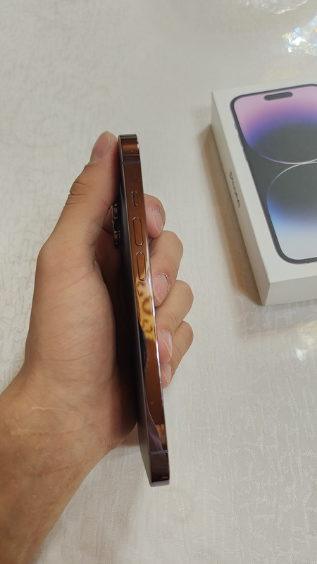 iPhone 14 pro. 128GB. LL/A