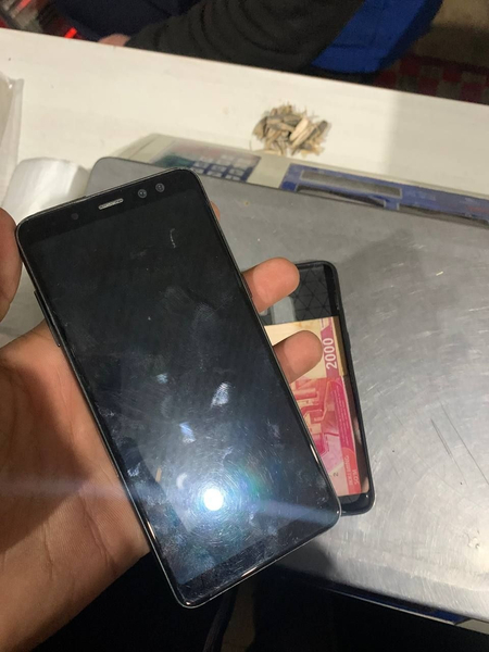 Samsung A8 2021 Garantiya 1 OY