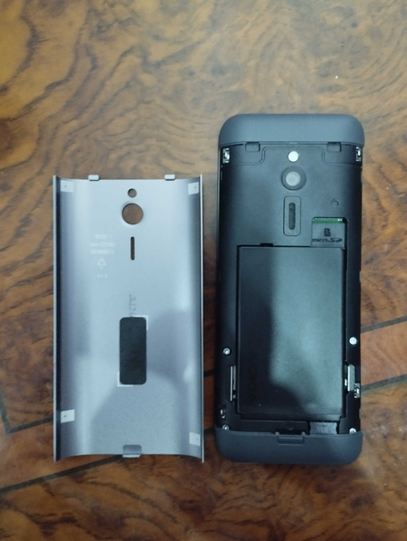 Телефон Nokia 230 оригинал продаю
