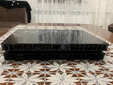 Продается PS4 FAT 500gb