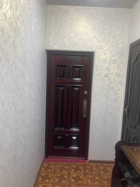 Срочно продаётся 1-х комн квартира в Куйлюк массив-5, 1/1/5
