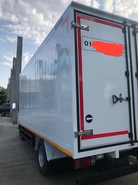 Грузовой ISUZU 5 тоннали