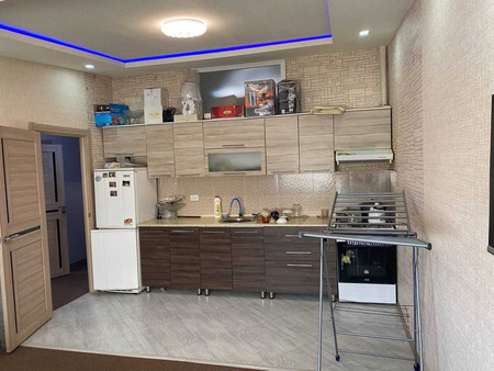 В новостройке продаётся 3х комнатная квартира