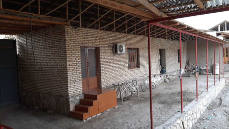 Uchastka tez va arzon narxda sotiladi. Manzil Kogon sh, Fayzibaland