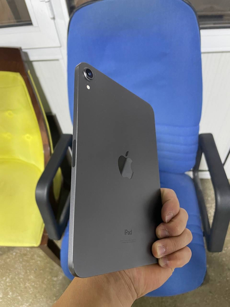 iPad 6 mini wi fi 64 G
