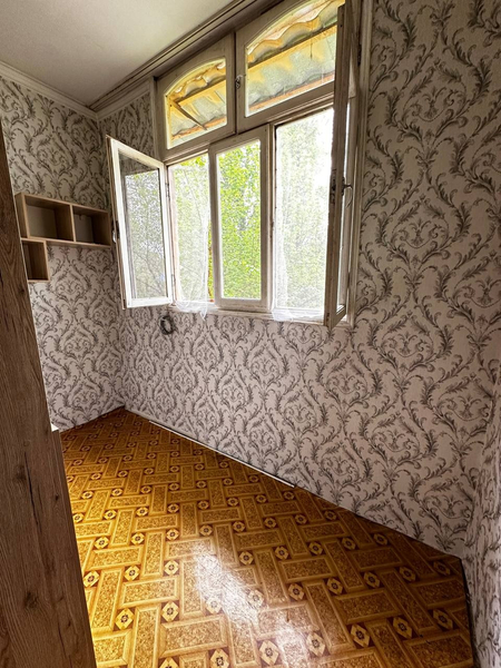 Буз-1 продаётся квартира 1/2/4 Французская школа.