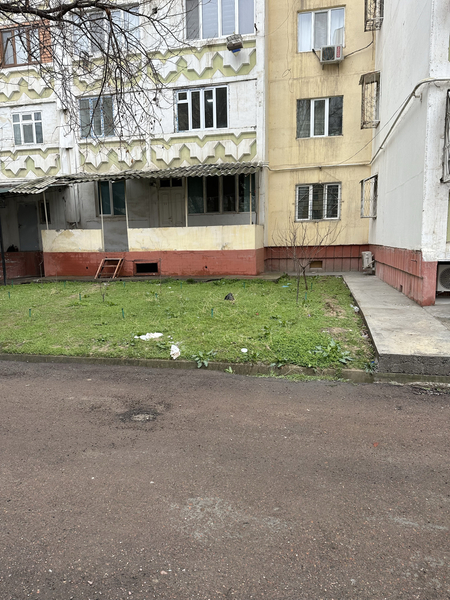 Продается 4-х ком,квартира в бановском доме,общая площадь 111 м/2 СВОЙ