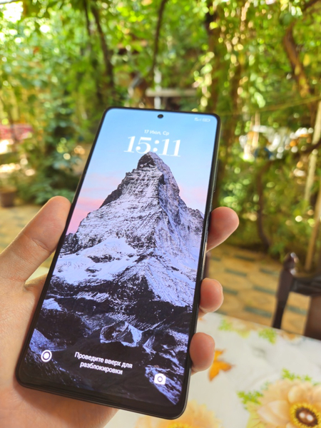 Продаётся телефон поко x5pro 5g в идеальном состояние