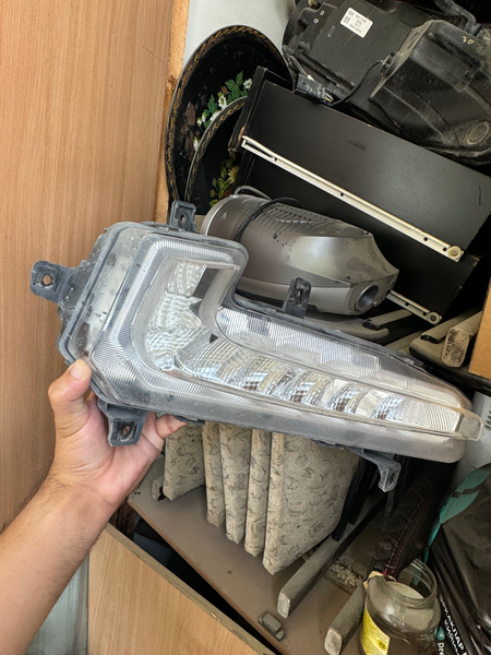 Продам оригинальные заводские туманки на Малибу 2
