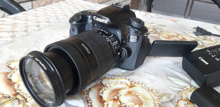 700D фото апарат, 350 $