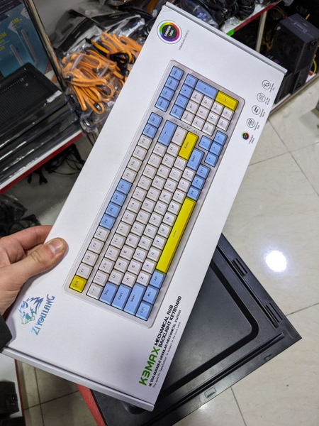 Клавиатура RGB новоя механика