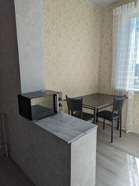Срочная аренда евролюкс квартира Кадышева 2 ком 5 етаж 5 етажка