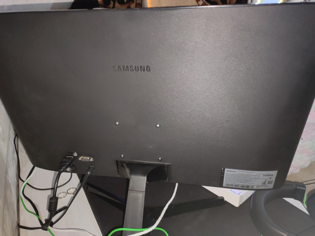 Монитор Samsung LED 24