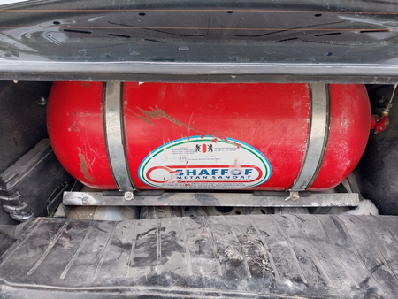 Nexia 2 sonc rangi oq baloni 14 xolati yaxshi