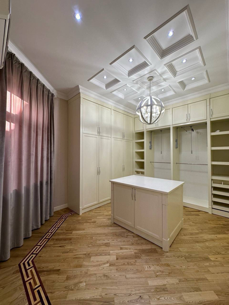 Продается Евро дом Ор-р: Ракат боши 257м2