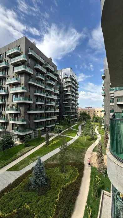ЖК Parkwood 1 комнатная коробка 38м2 на Нукусской улице возде РФ посол