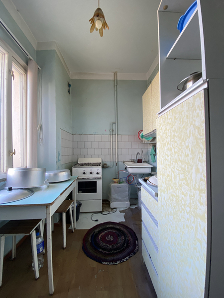 Yakkasaroy Qushbegi 2 xonali uy sotiladi