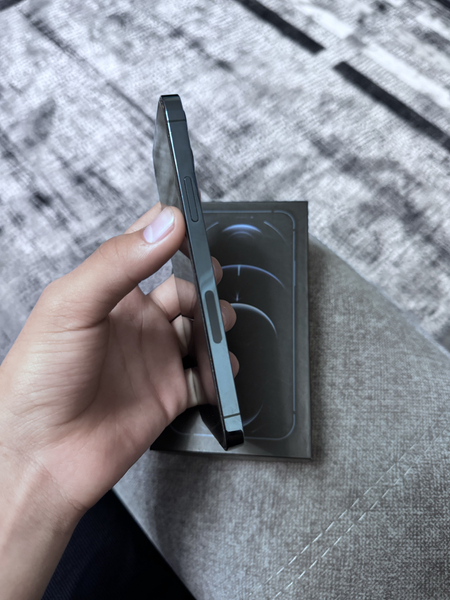 Iphone 12 pro qurt ideal