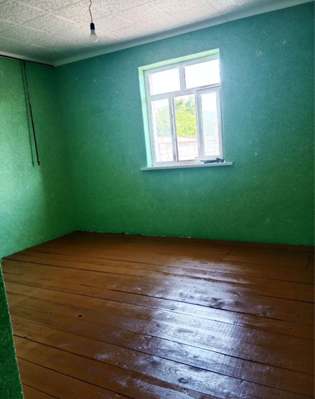 5 mavzeda 5 xonali uy sotiladi