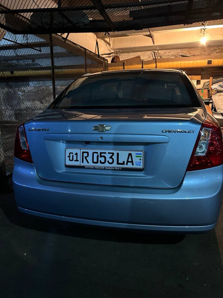 Laceti 1.8 2012года