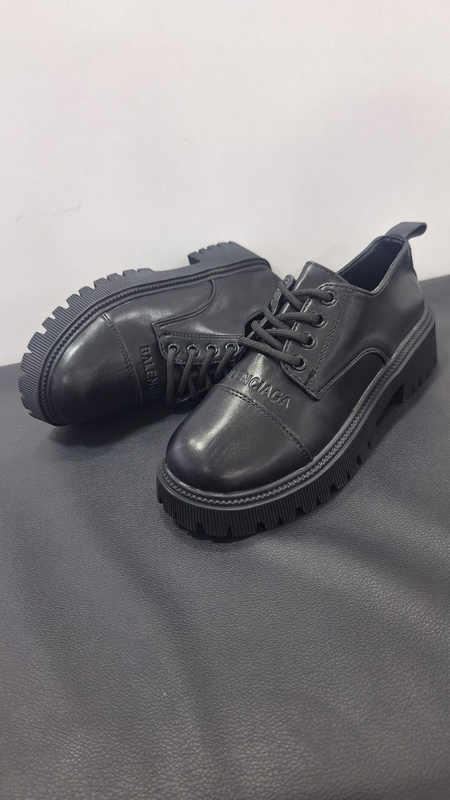 Balenciaga shoes N1