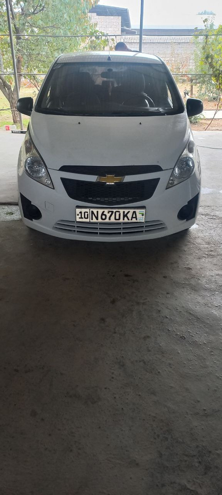 Srochni sotiladi