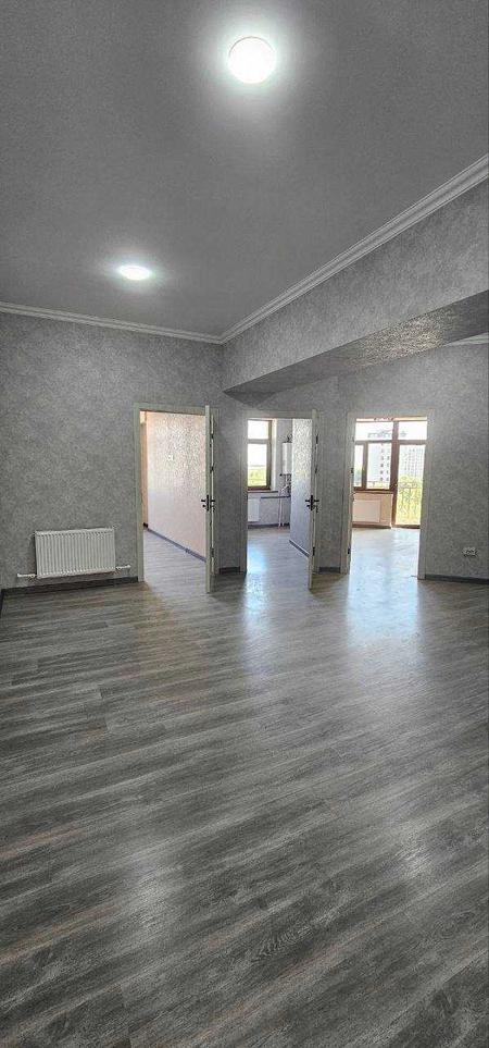 м.Буюк Ипак Йули ул.Дагестанская 3-комнатная 4/4 90 м² выс.пот ремонт