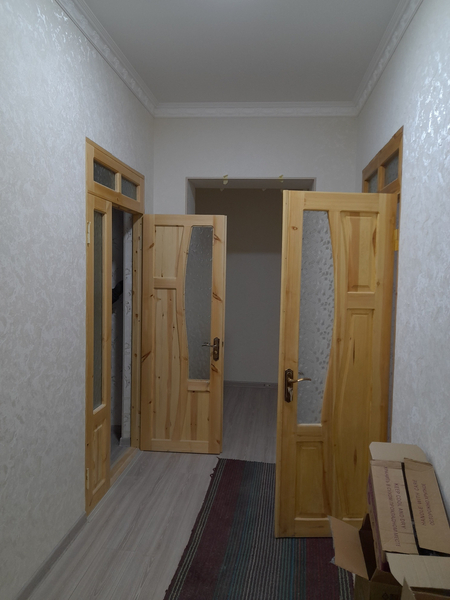 Продаётся дом,Яшнабадский район,с ремонтом,все удобства,газ,свет,вода
