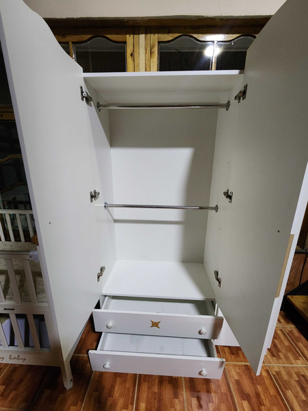 Mebel detskiy komplekt s shkafom