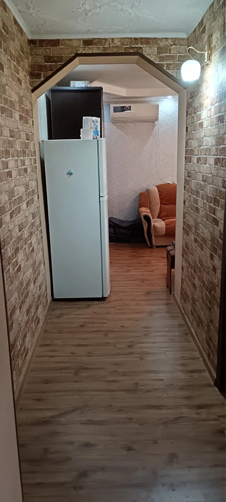 Сдается 2 х комнатная Рисовый базар