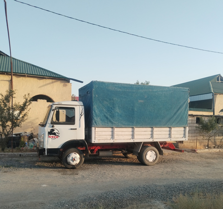 Iveco otayo'l sotiladi