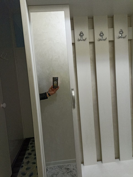 Аренда Ависозлар 2 ком 2 этаж все удобства есть кроме кондиционера
