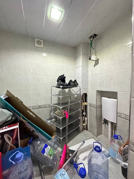 Продается 4 комнатная квартира на 2 этаже площадью 128 кв.м.