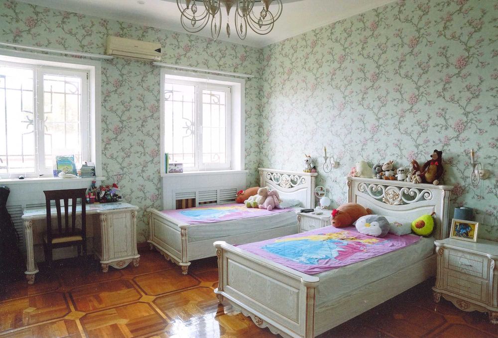 Центр Луначарского. Улица Турон. СРОЧНО