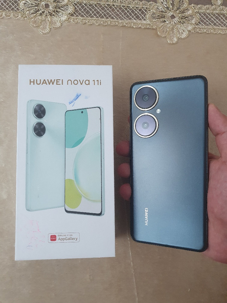 Srochna sotiladi Huawei Nova 11i  8+3/128Gb 4G  Karobka dakument