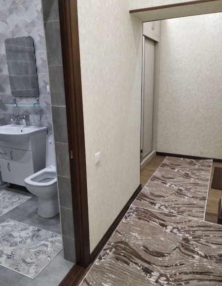 Аренда Паркентский 
2х комн
