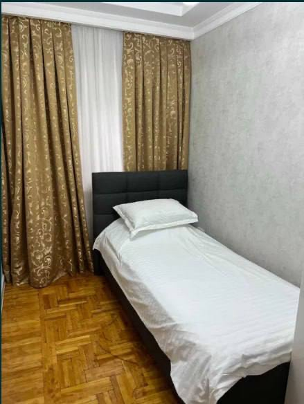 Кунаева 3/2/9 Продаётся не торец общ пл 70