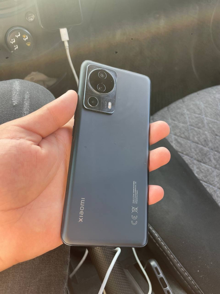 Xiaomi 13 lite 8+4 256 gb kar dok full
