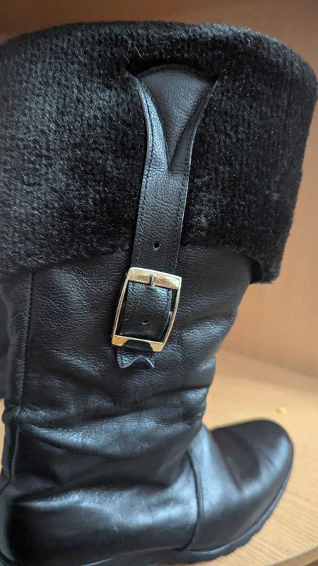 продам 2 пары женских сапог _Италия