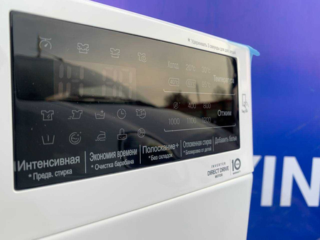 Стиральная машина  LG 7 кг F2V5HS0W с  Интеллектуальной системой