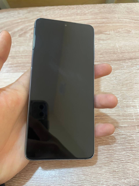 Samsung S21 ideal