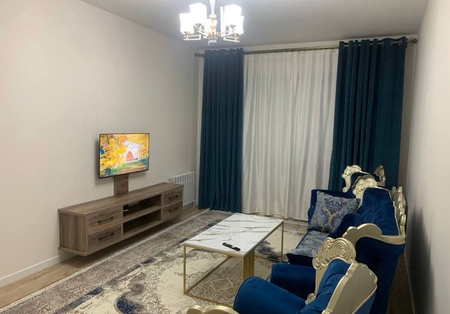 Olmozor city 3 xonali kvartira oilaga yoki chet eliklarga beriladi