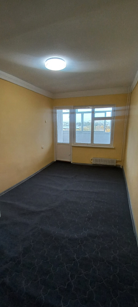 Кв срочно сотилади 82.5 кв.м