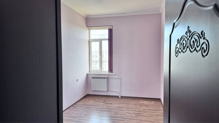 Продаётся 2х комнатная квартира со всеми вещами 70кв.м². на 5-этаже