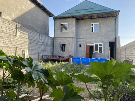 Uchastka yangi 4 sotix sotiladi