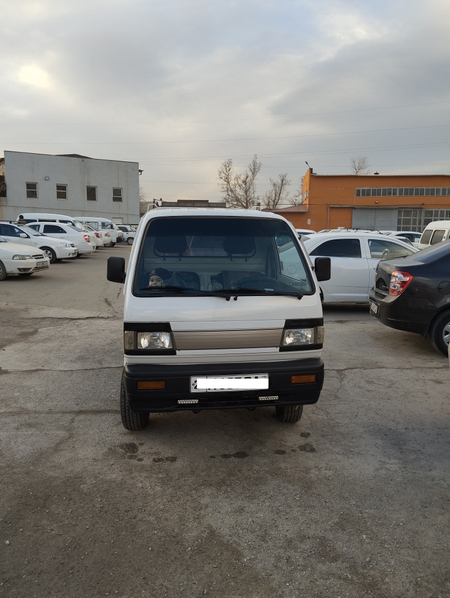Labo sotiladi. Tayyor gaz-benzinda