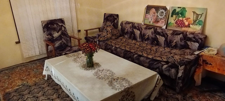 Сдаётся комната в доме на участке