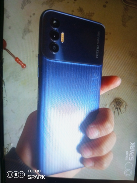Tecno spark 8p telefon